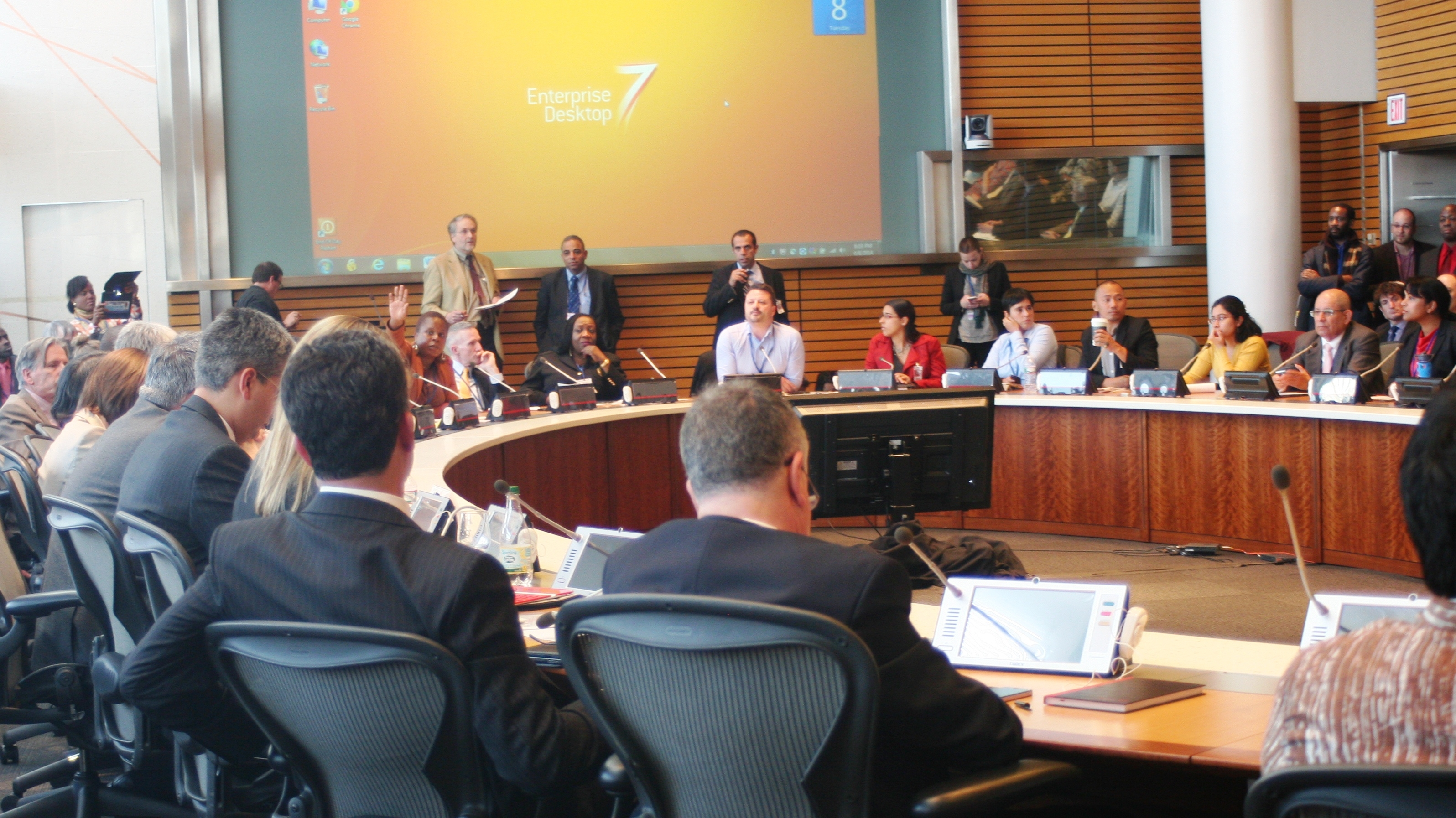 Table ronde des OSC avec les administrateurs de la Banque mondiale